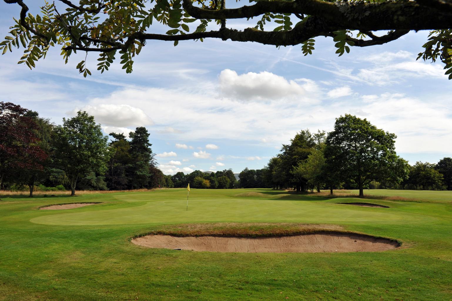 Kinross Golf Courses | Visitor Golfing Perth and Fife | Parkland Course